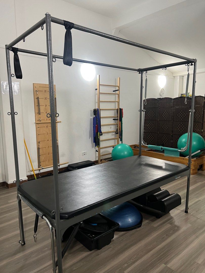 Pilates trapeze, Sports Equipment, Exercise & Fitness, Toning ...