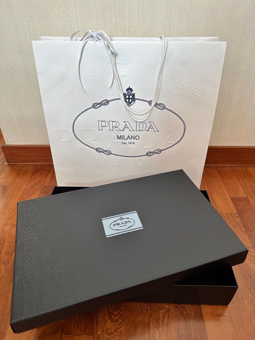 Prada Packaging
