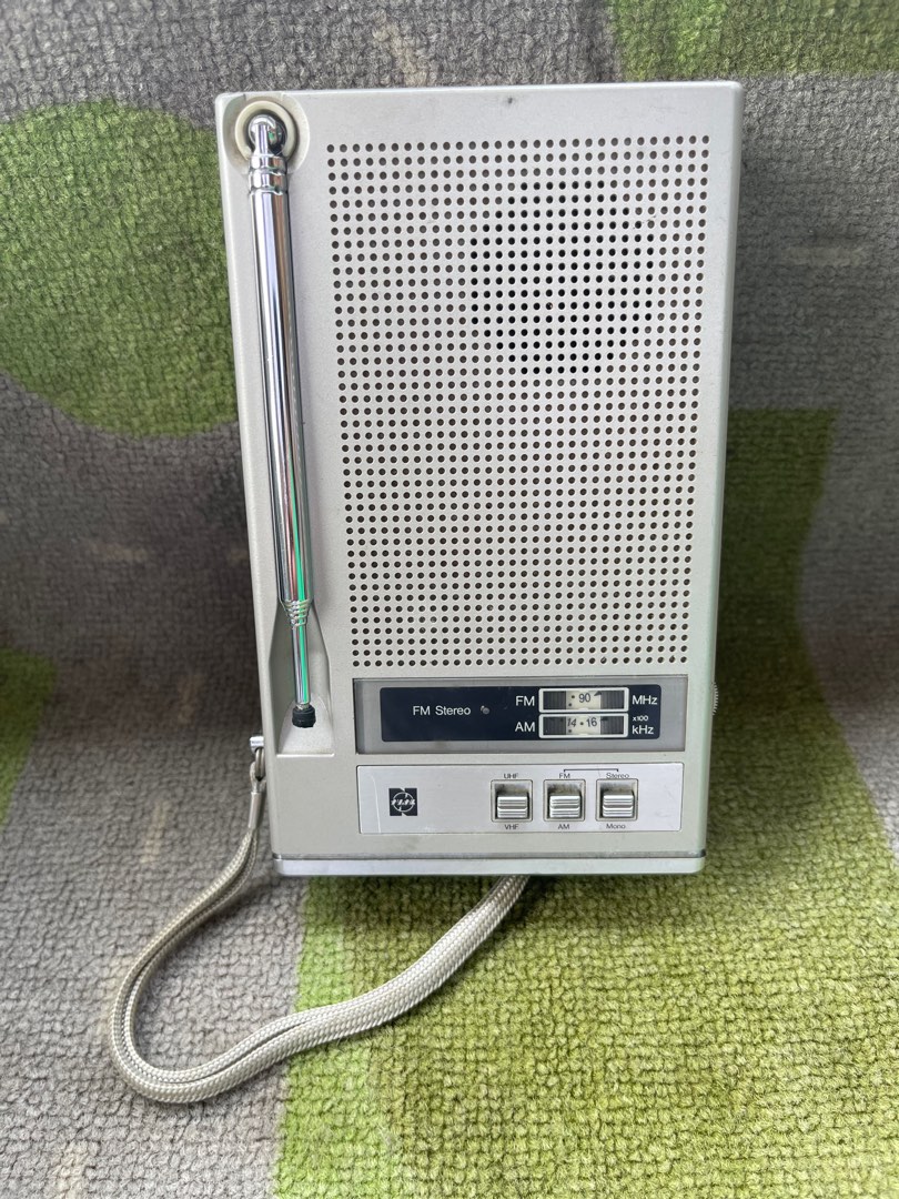 Rare Vintage National Micro Tv Radio am fm as is not sony watchman ...