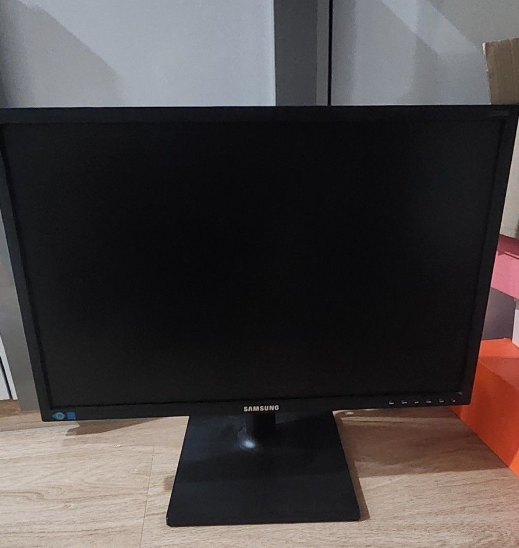 Samsung monitor 22E450, Computers & Tech, Parts & Accessories, Monitor ...