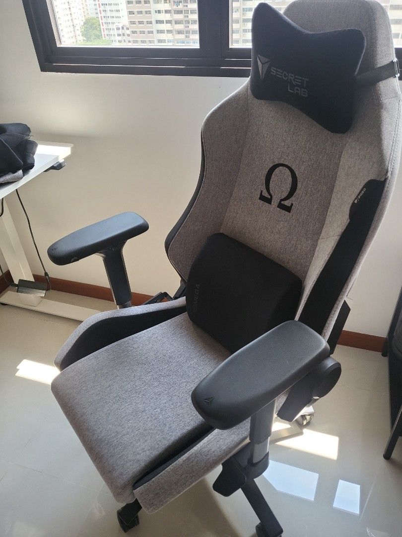 Secret Lab Gaming Chair, Furniture & Home Living, Furniture, Chairs on ...