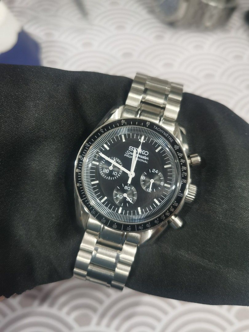 Seiko Mod custom Speedmaster, Men's Fashion, Watches & Accessories ...