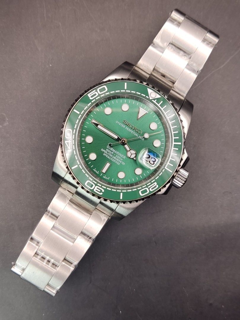 Seiko mod hulk, Luxury, Watches on Carousell