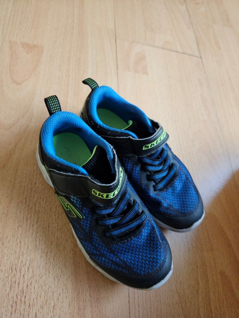 Sepatu skechers, Bayi & Anak, Baju Anak Laki-laki, 4 hingga 7 tahun di ...