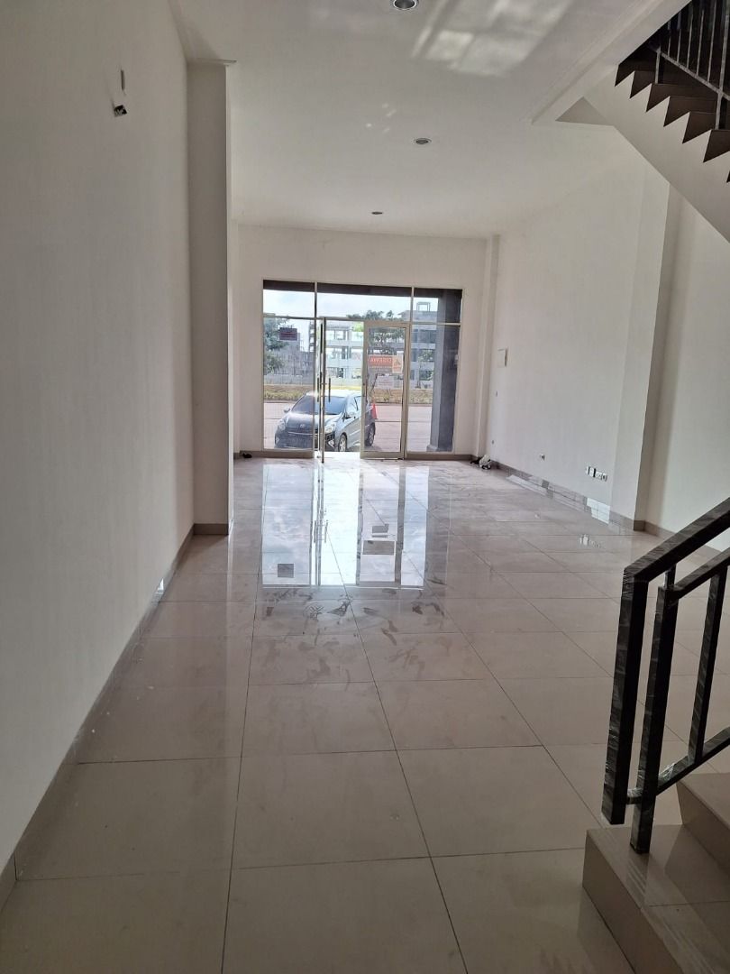 sewa ruko 3 lantai PIK 2 Boston Riverview, Properti, Rental di Carousell