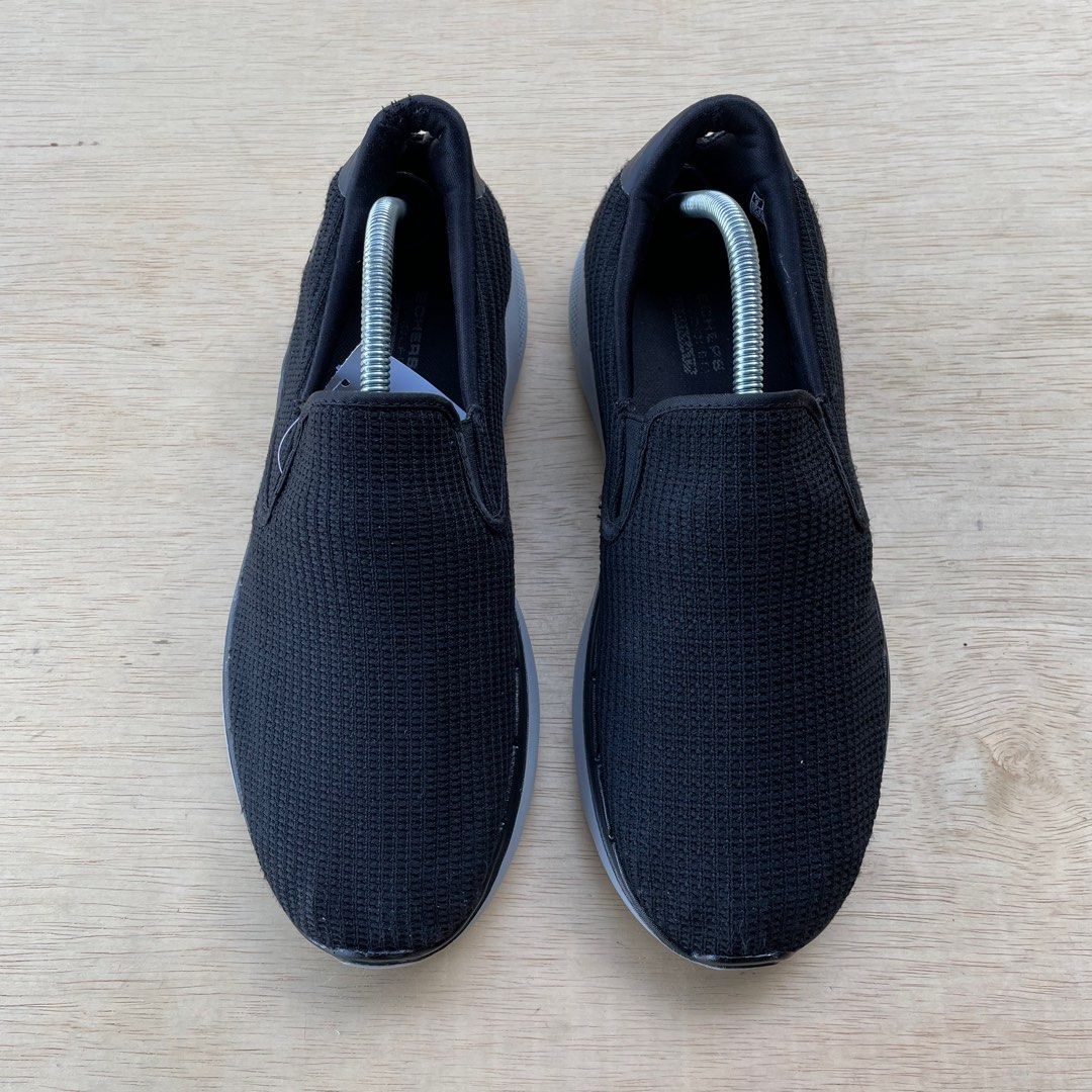 Skechers Slip-0n Hyper Pillars (8UK) - RM1OO, Men's Fashion, Footwear ...