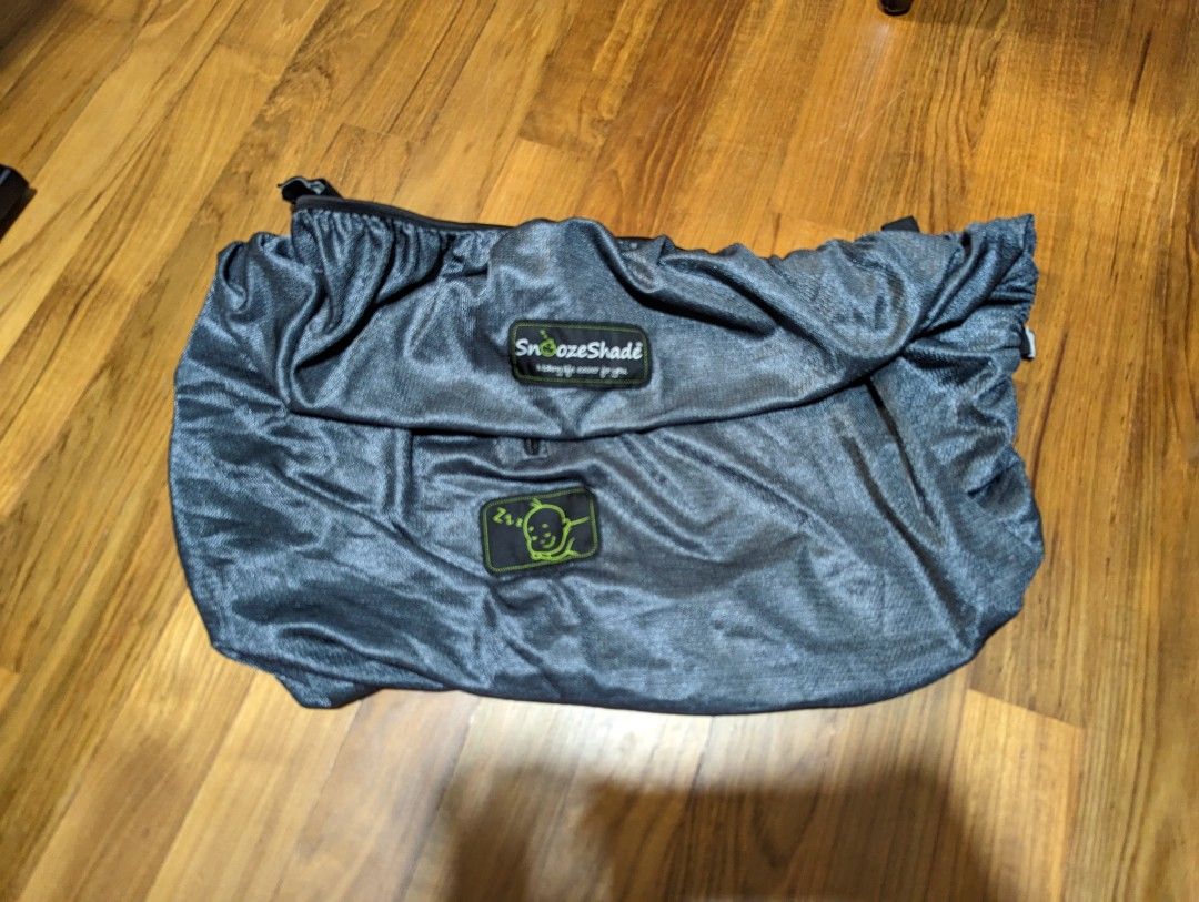 SnoozeShade Original Deluxe, Babies & Kids, Going Out, Other Babies ...