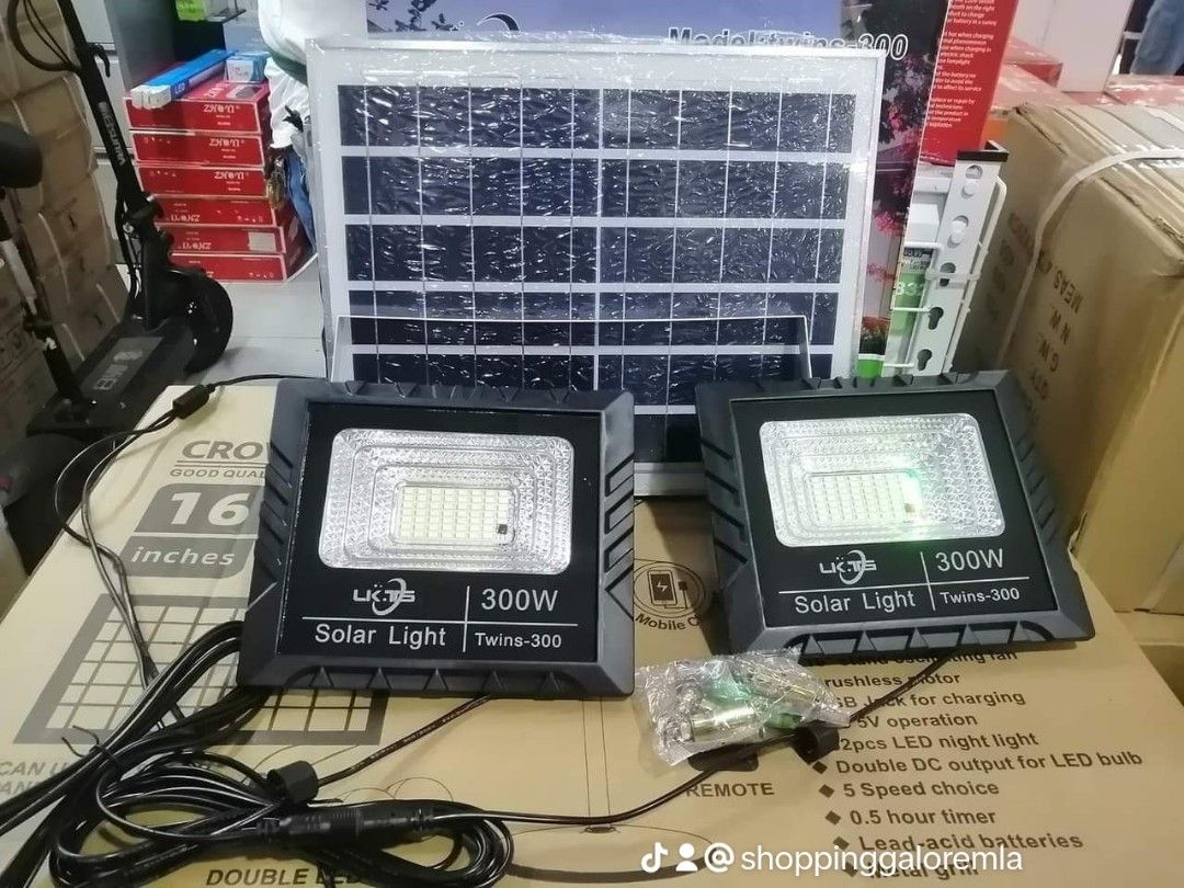 SOLAR LIGHT 300 W DUAL, Furniture & Home Living, Lighting & Fans ...