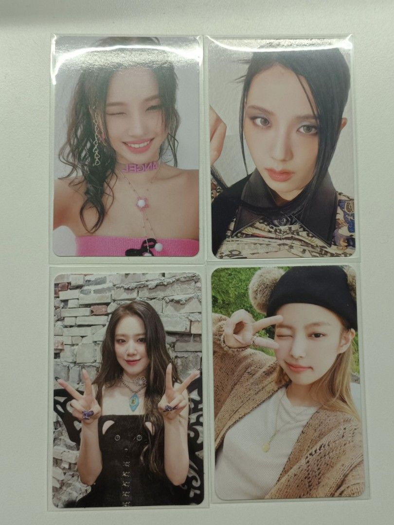 Soyeon, suhua (G-IDLE) Jisoo, Jennie(BLACKPINK) pc, Hobbies & Toys ...