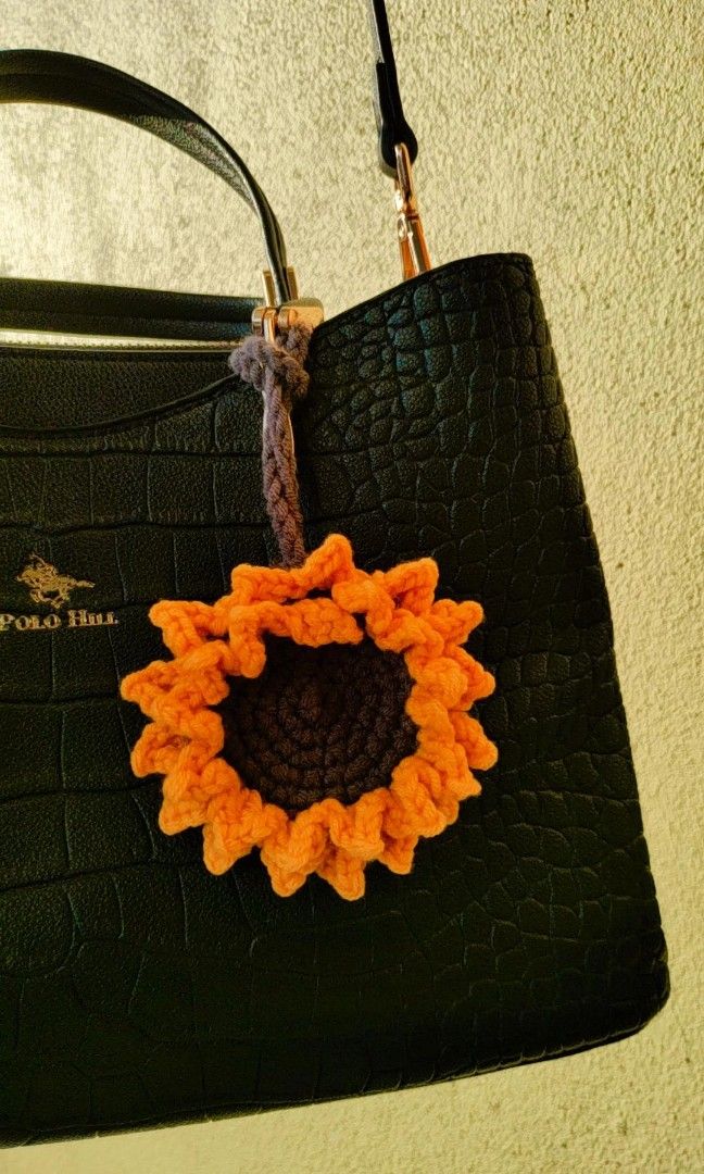 Sunflower bag charm crochet, Hobbies & Toys, Stationery & Craft ...