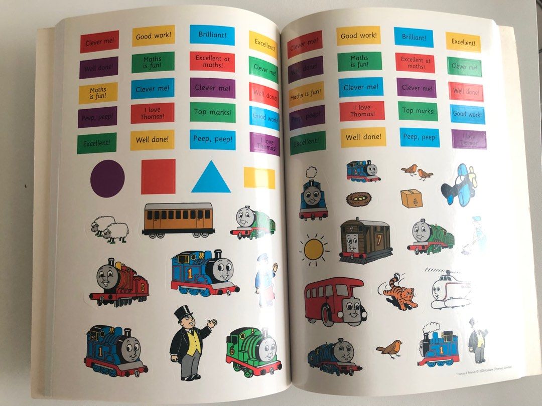 Thomas and Friends Bumper Maths Activity Sticker Book, 興趣及遊戲, 書本 & 文具 ...