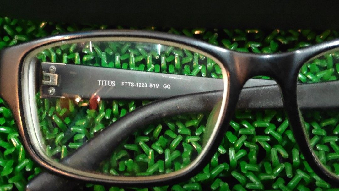 Titus eyeglasses frame, Men's Fashion, Watches & Accessories ...