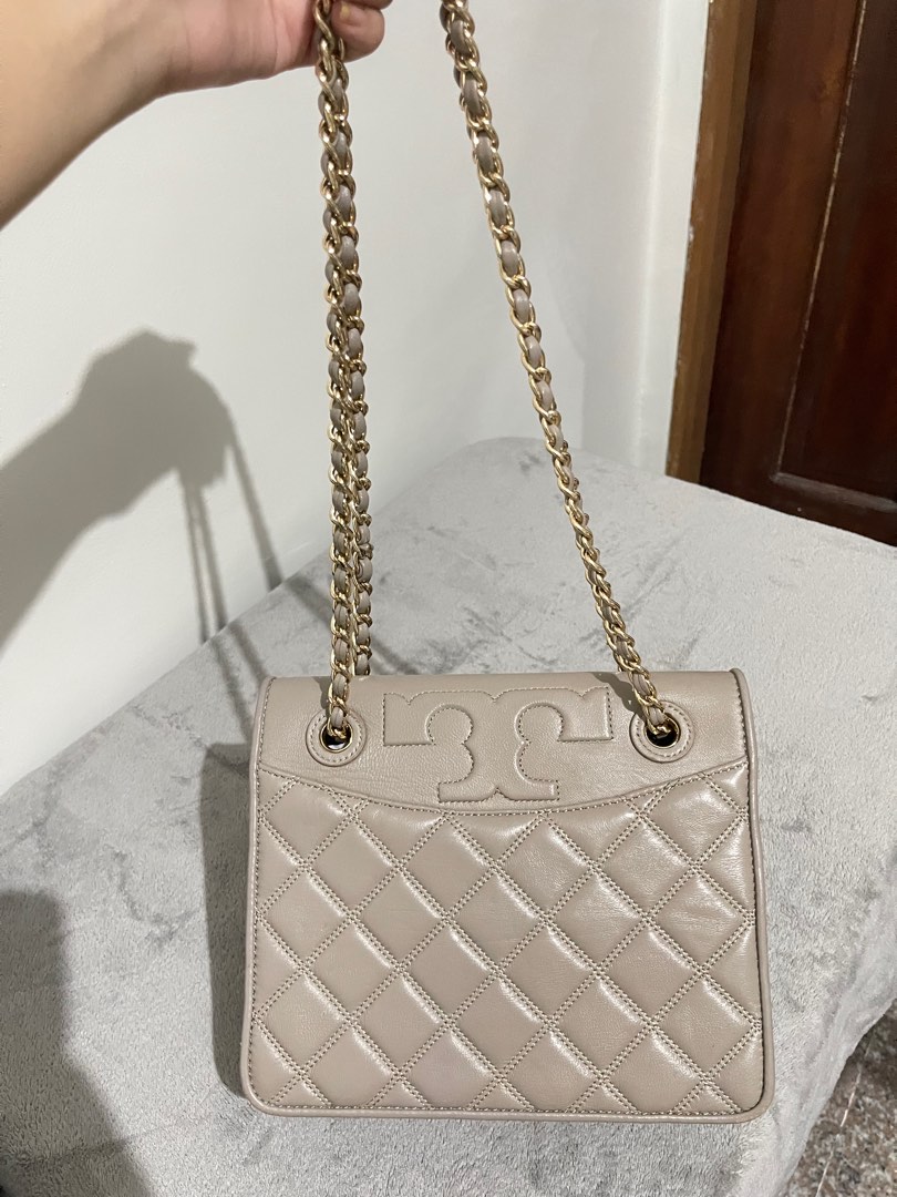 Tory Burch Savannah, Luxury, Bags & Wallets on Carousell