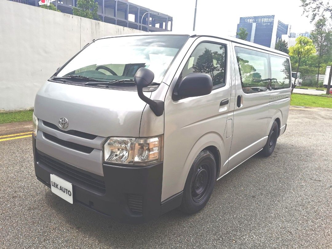 Toyota Hiace 3.0 DX Manual, Cars, Commercial Vehicles, Used on Carousell