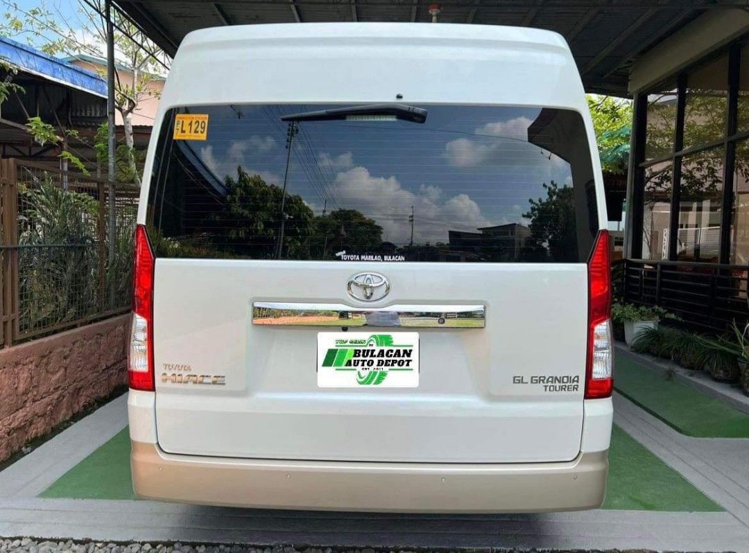 Toyota Hiace GL GRANDIA TOURER Auto, Cars for Sale, Used Cars on Carousell