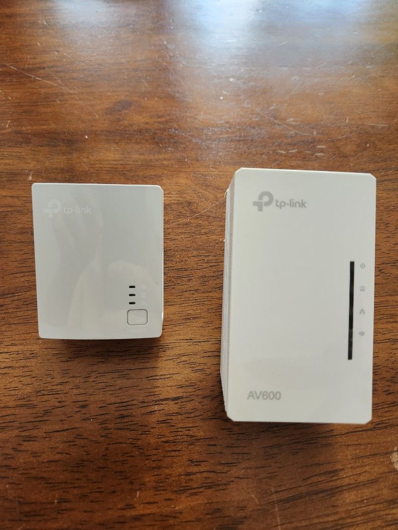 TP-Link Powerline Wi-Fi Extender AV600 Kit, Computers & Tech, Parts ...