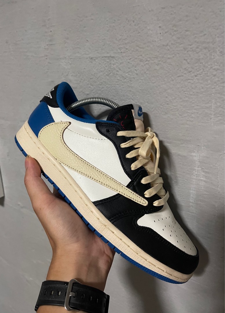 Travis scott jordan 1 low fragment, Men's Fashion, Footwear, Sneakers ...