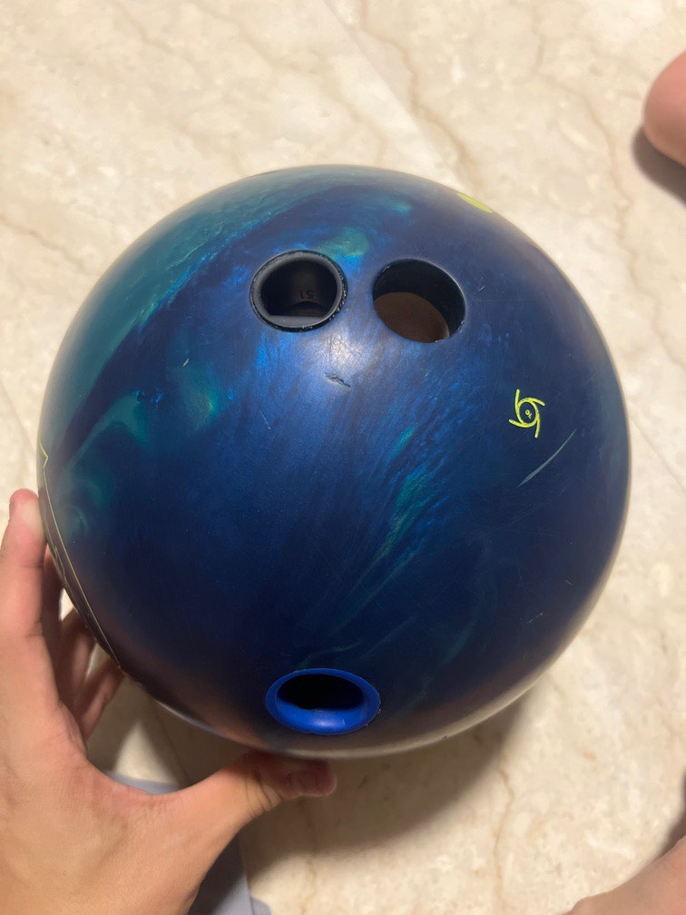 Bowling Ball (Trend), Sports Equipment, Sports & Games, Billiards ...
