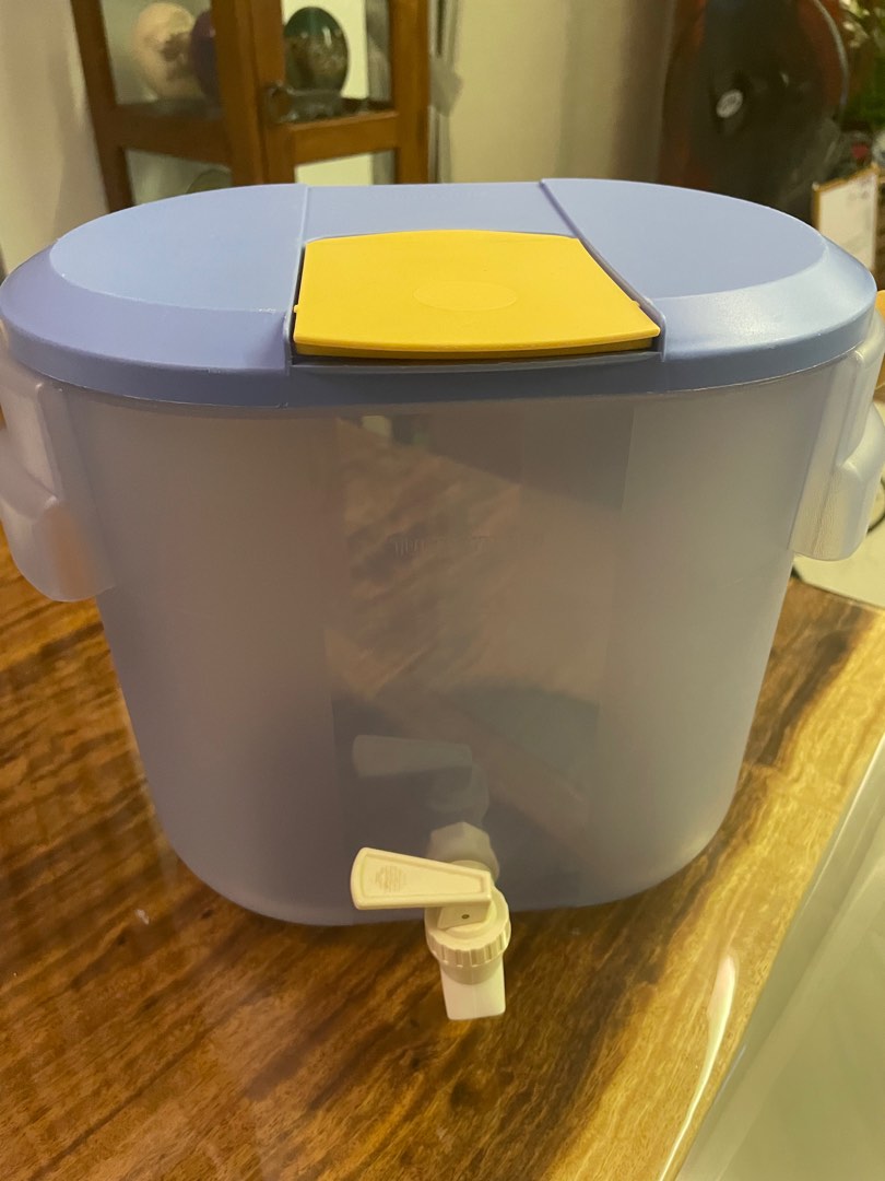 Tupperware Water Dispenser 5l, Furniture & Home Living, Kitchenware ...