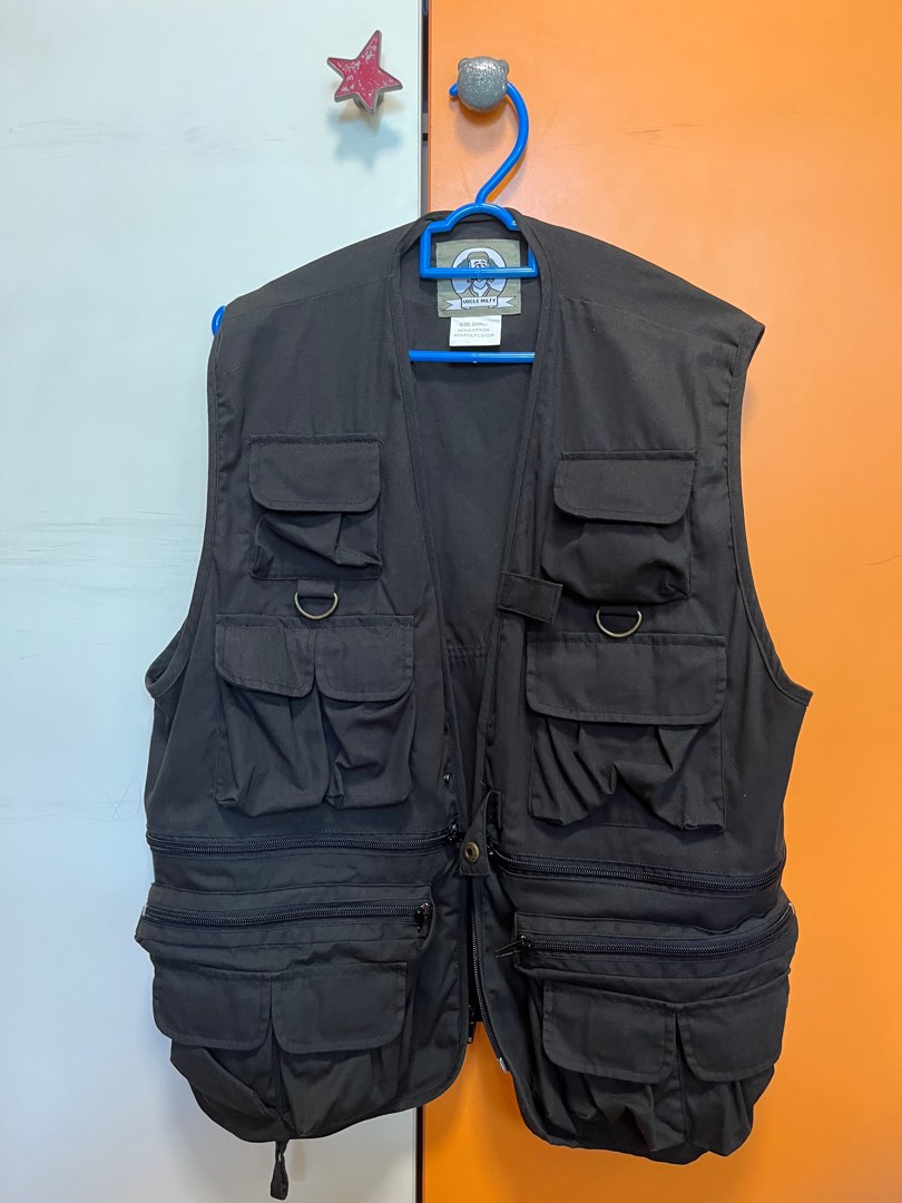 Uncle Milty Tactical Vest, Men's Fashion, Coats, Jackets and Outerwear ...