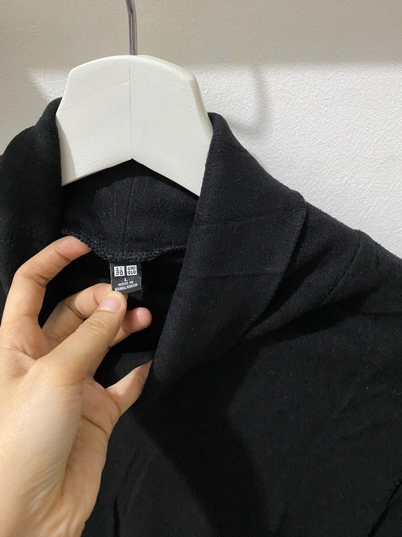 uniqlo turtle heattech / inner uniqlo turtle hitam, Fesyen Wanita ...