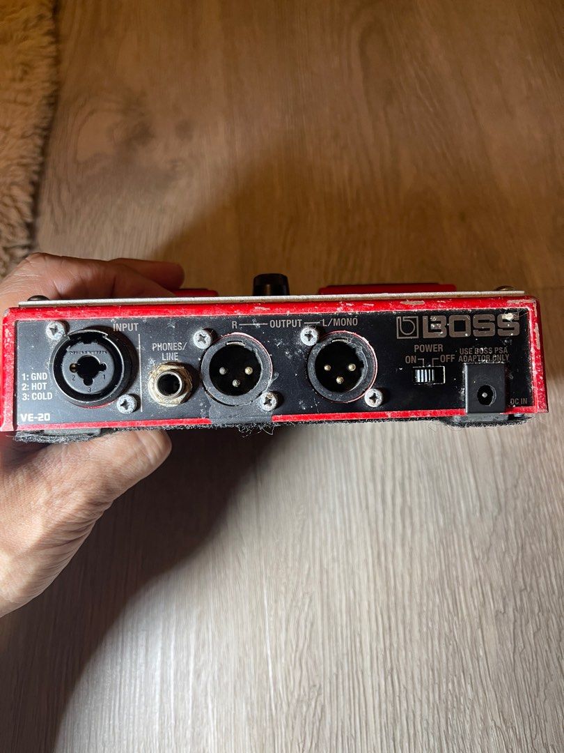 VE-20 vocal processor, Hobbies & Toys, Music & Media, Musical ...