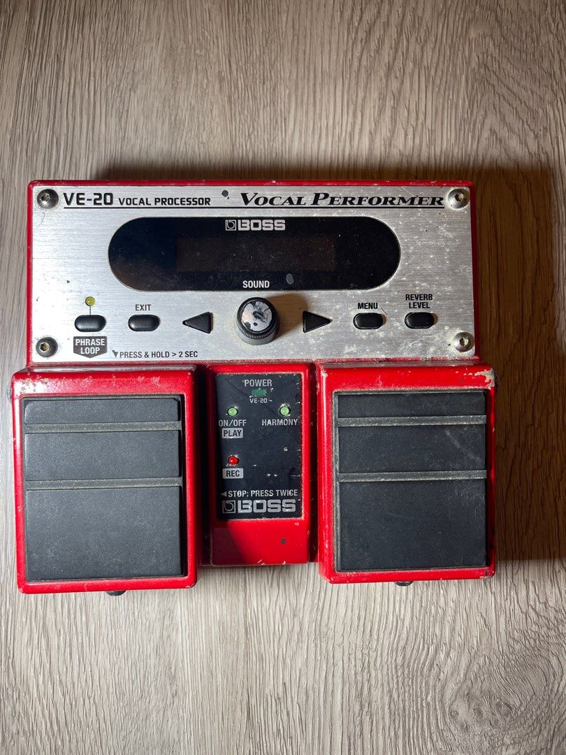 VE-20 vocal processor, Hobbies & Toys, Music & Media, Musical ...