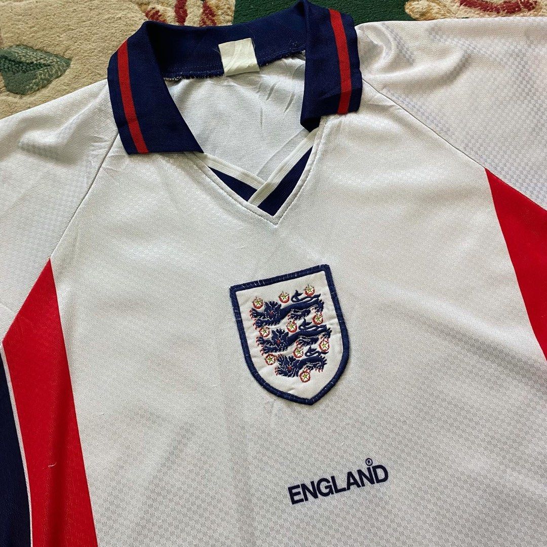 Vintage Bootleg 2000 England Home Jersey, Men's Fashion, Activewear on ...