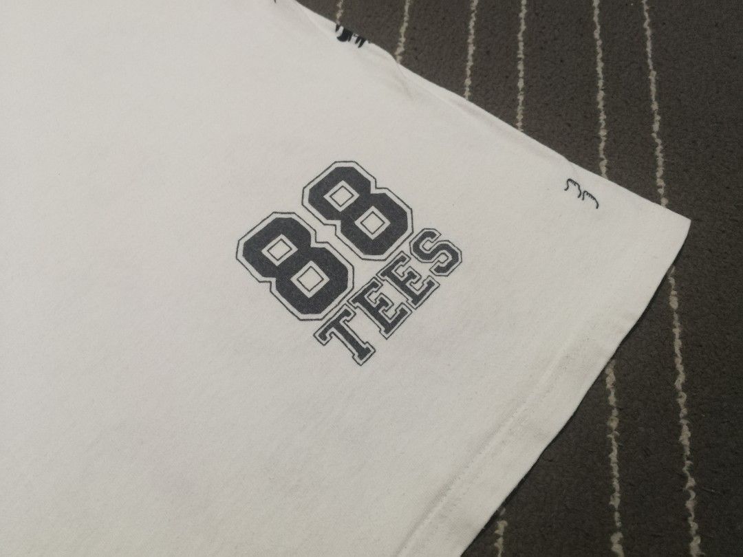 Vintage Y2K hanes 88 TEES M, Men's Fashion, Activewear on Carousell