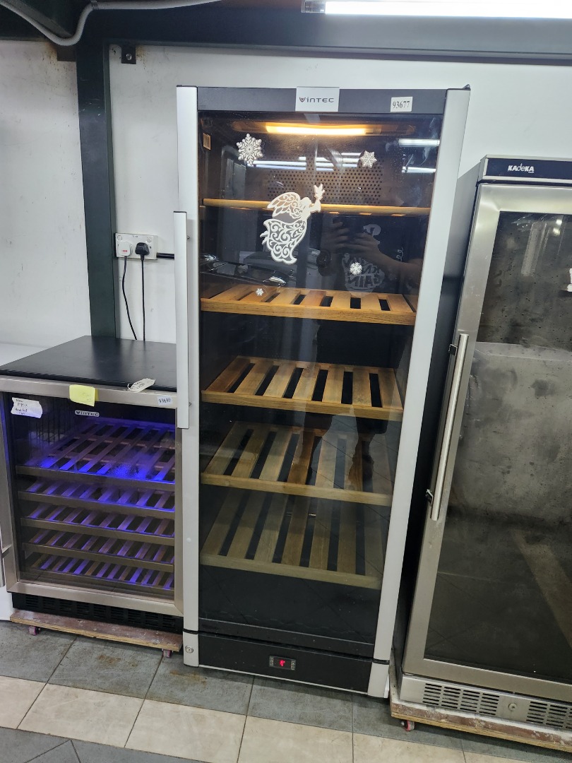 VINTEC Wine Chiller 130Bottles V150SG2e, TV & Home Appliances, Kitchen ...