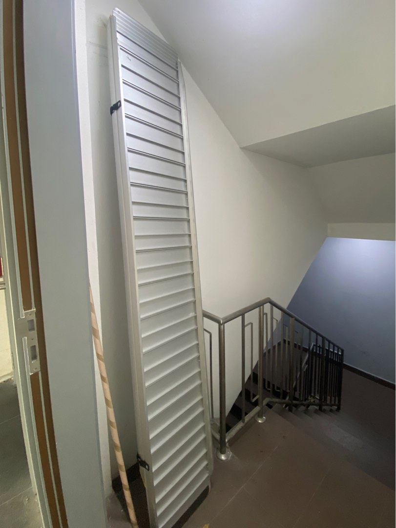 Wheelchair Portable Ramp Bi Fold, Furniture & Home Living, Furniture ...