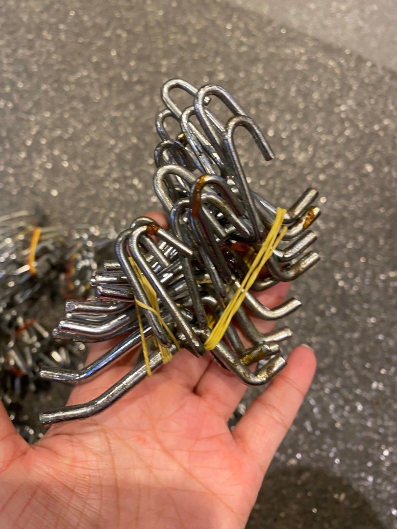 WIRE MESH HOOK, Furniture & Home Living, Home Improvement ...