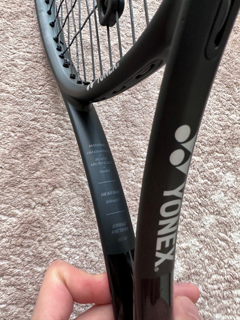 Yonex Regna 98 *Mint Condition*, 運動產品, 運動與體育, 運動與體育 - 球拍和球類運動 - Carousell