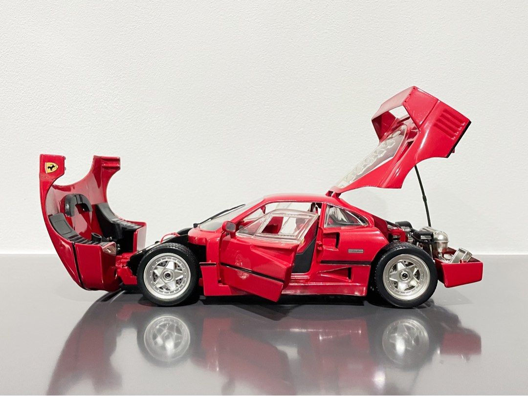 1:18 Hot Wheels Ferrari F40, Hobbies & Toys, Toys & Games on Carousell
