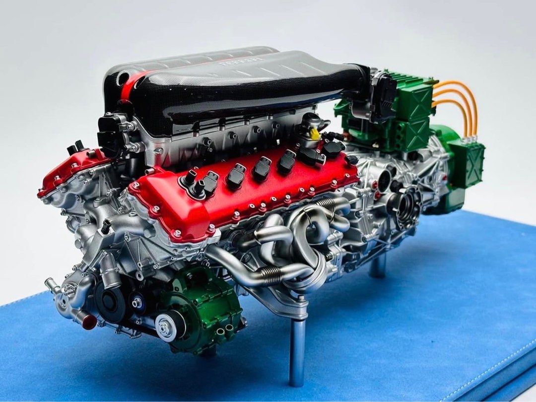 1/6 TopArt Collection LaFerrari Engine, Hobbies & Toys, Toys & Games on ...