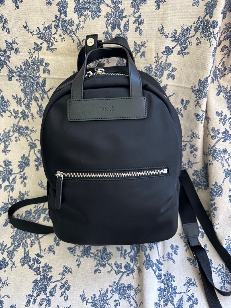 Agnes b backpack 背包 背囊 專門店正品 , 女裝, 手袋及銀包, 單肩包 - Carousell