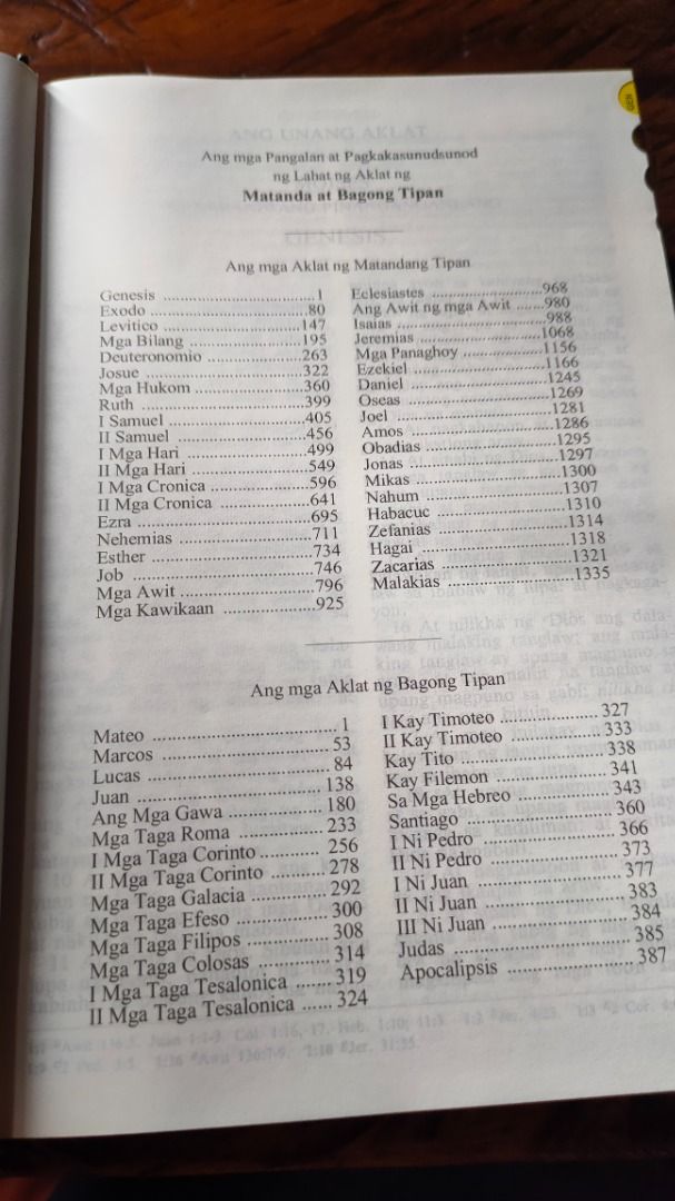 Ang Biblia - Tagalog (Dating Salin) | Thumb Index | Hardbound Cover 8.5 ...