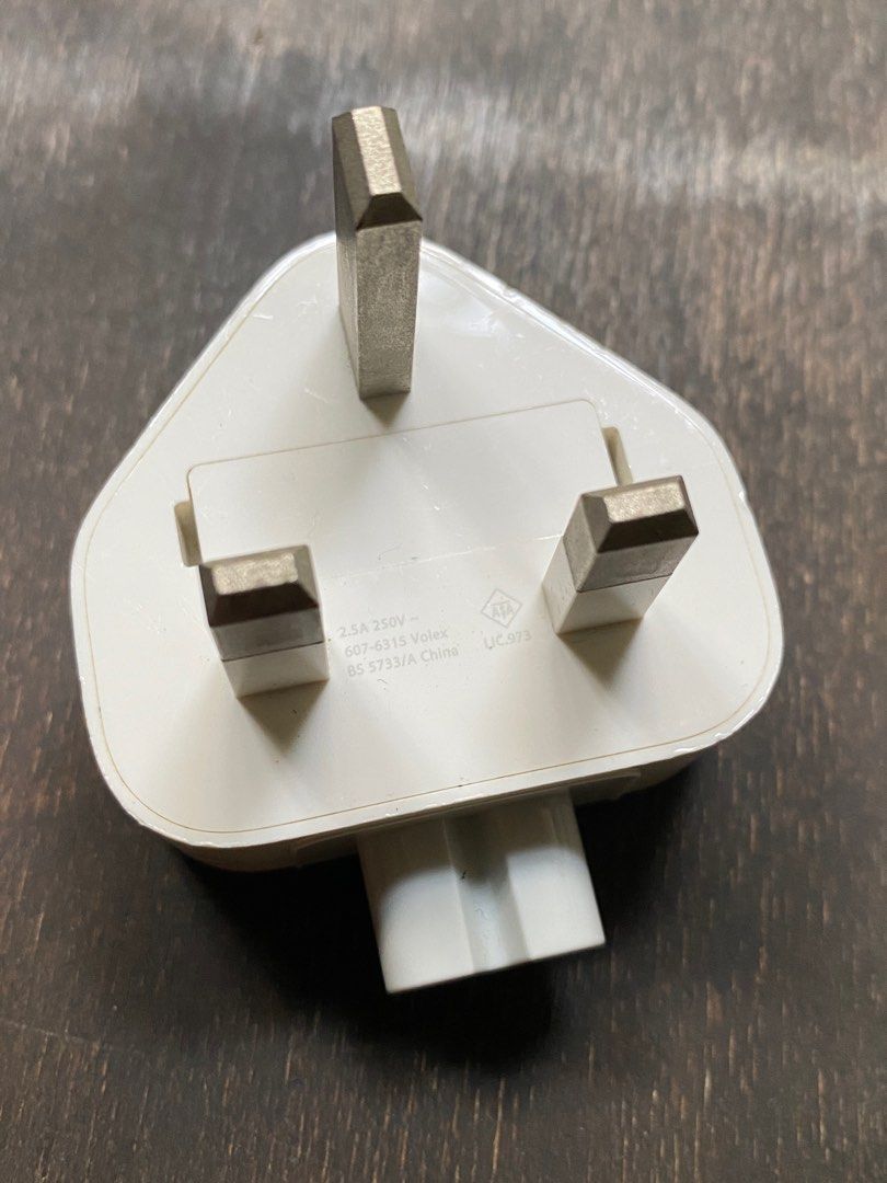 Apple Adapter 3-Pin Plug, Computers & Tech, Parts & Accessories ...