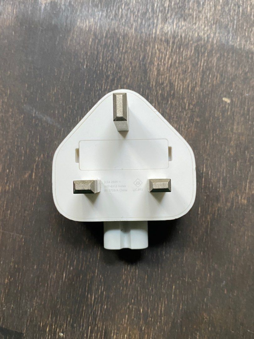 Apple Adapter 3-Pin Plug, Computers & Tech, Parts & Accessories ...