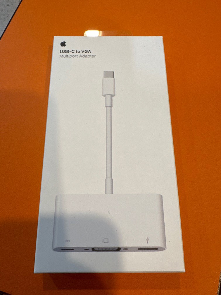 APPLE USB-C to VGA, Computers & Tech, Parts & Accessories, Cables ...