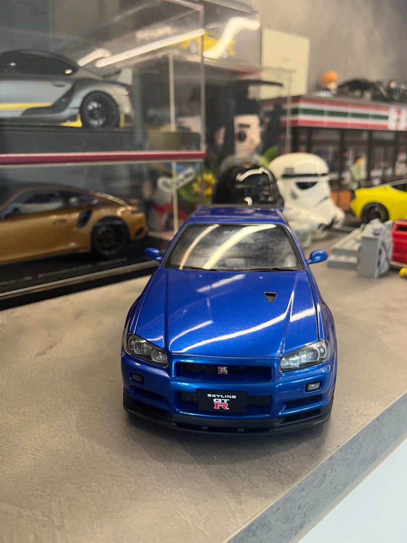 Autoart gtr r34 v spec2 1/18, 興趣及遊戲, 玩具 & 遊戲類 - Carousell