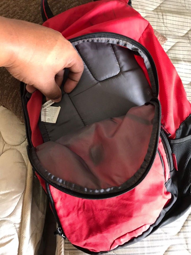 Backpacks victorynox, Men's Fashion, Bags, Backpacks on Carousell