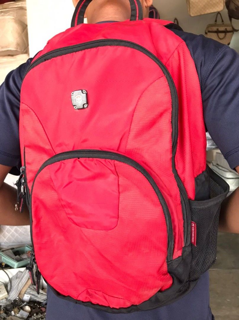 Backpacks victorynox, Men's Fashion, Bags, Backpacks on Carousell