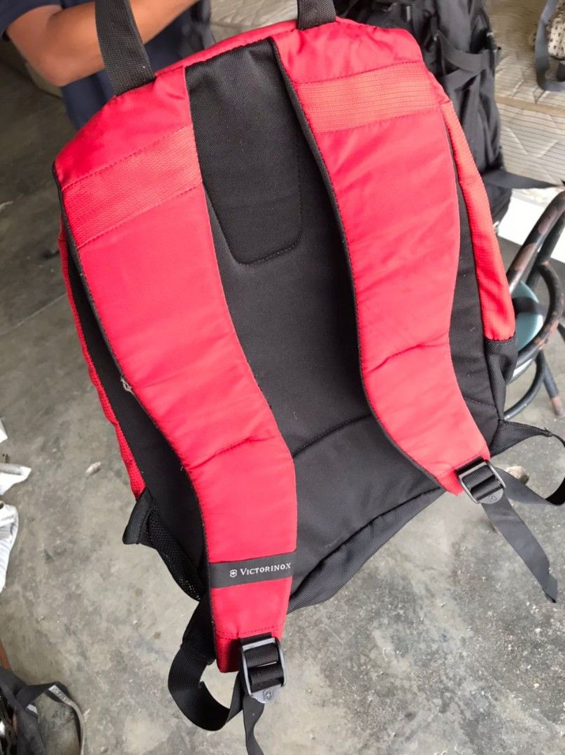 Backpacks victorynox, Men's Fashion, Bags, Backpacks on Carousell