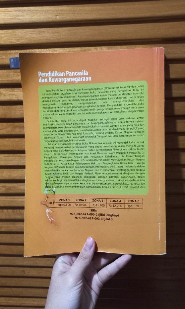 BANTING HARGA! Buku Paket PKn kelas 12 on Carousell BANTING HARGA! Buku Paket PKn kelas 12 on Carousell