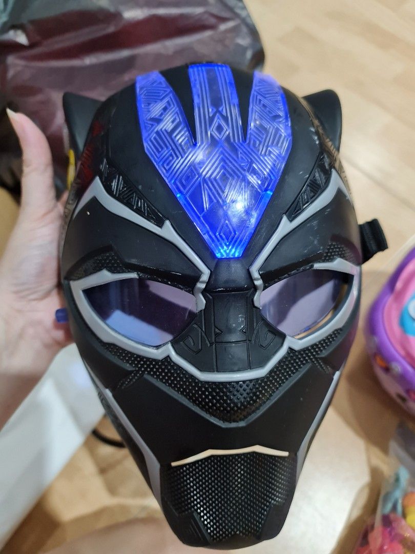 Black panther mask, Hobbies & Toys, Toys & Games on Carousell