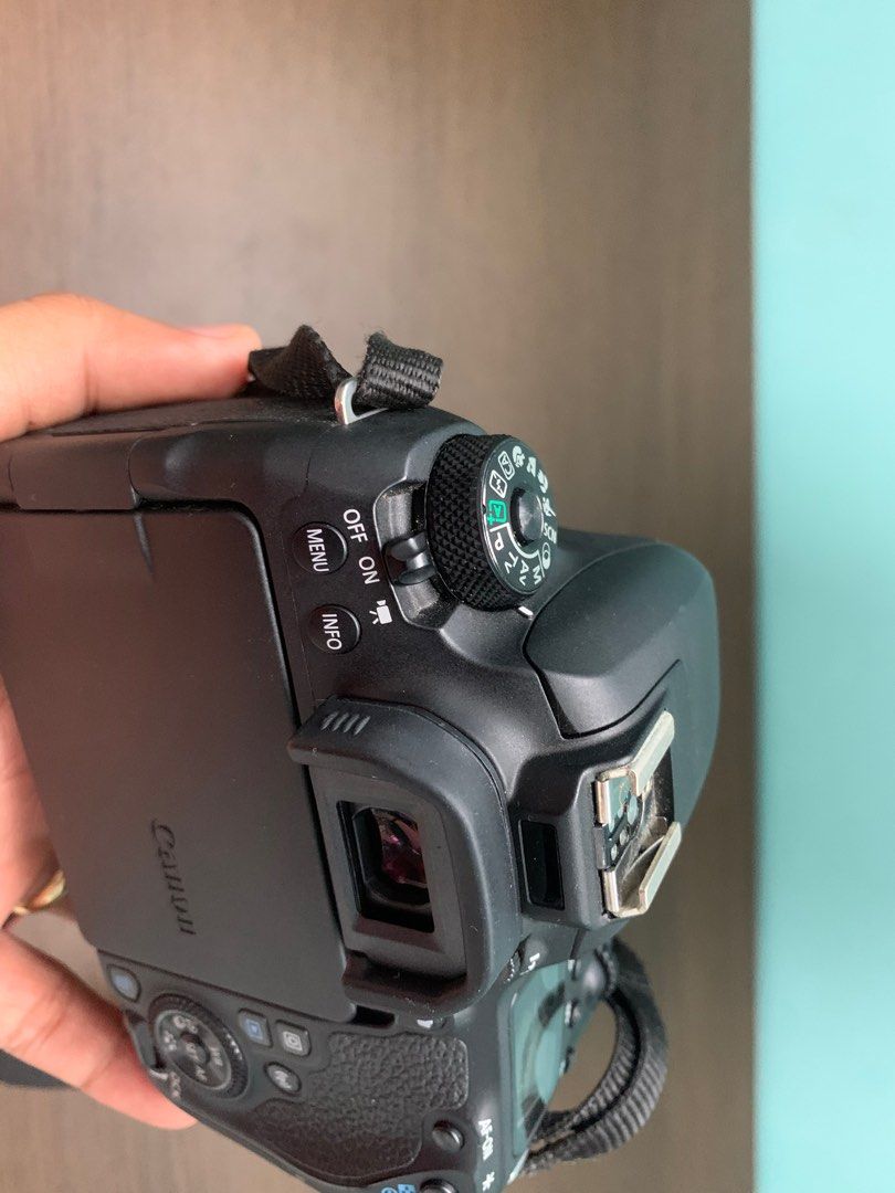 Canon 77D Semi-pro DSLR Camera Body, Photography, Cameras on Carousell