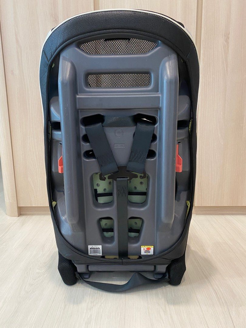 Combi JoyTrip Car Seat, Babies & Kids, Going Out, Car Seats on Carousell