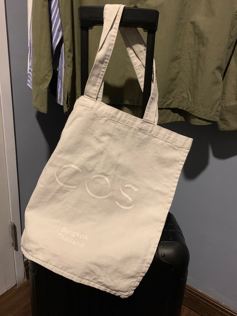 COS tote bag from Bangkok, Thailand, Women's Fashion, Bags & Wallets ...