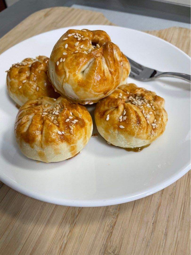 Crispy Char Siew Bao, Food & Drinks, Homemade Bakes on Carousell